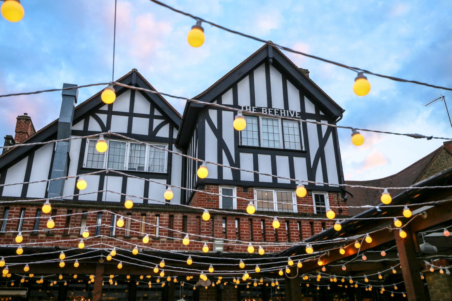 Beehive Pubs and British Pub Traditions